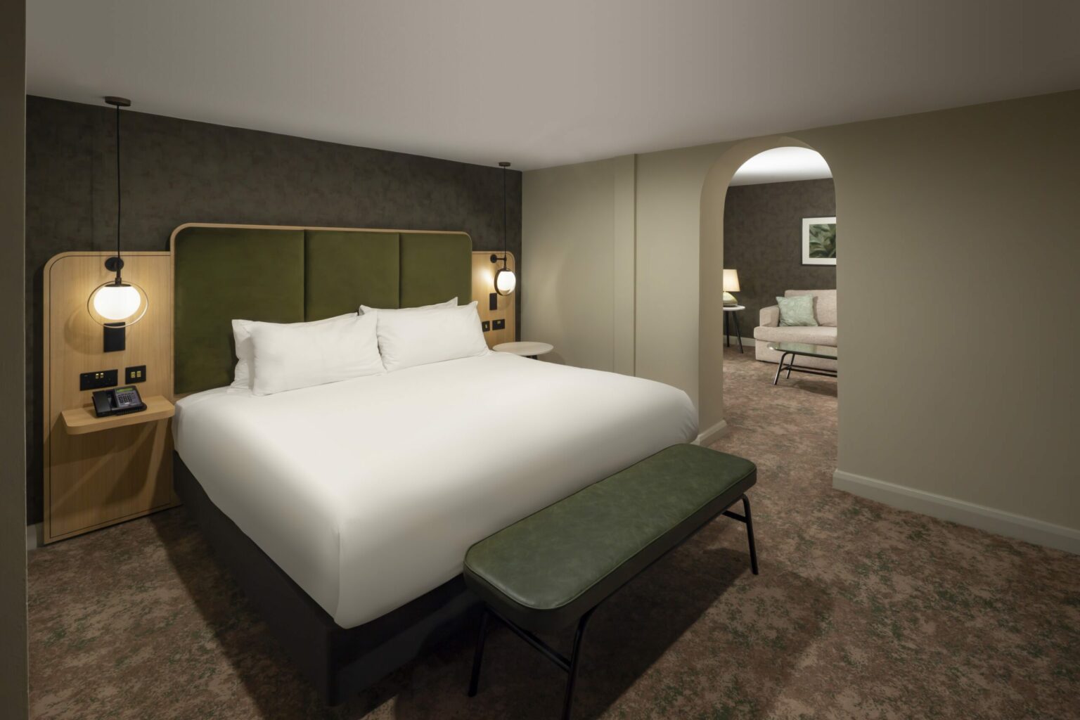 Hilton Q3 RevPAR falls 1.1% - 10 Minutes News for Hoteliers